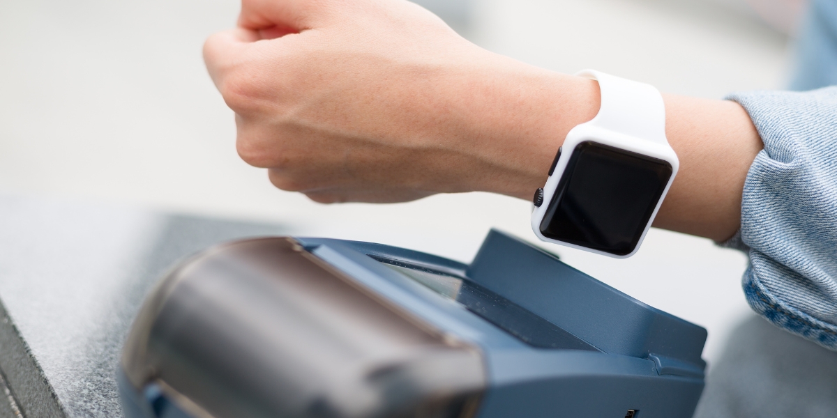 Comparing The Pros And Cons Of Apple Pay, Google Wallet, And Samsung ...