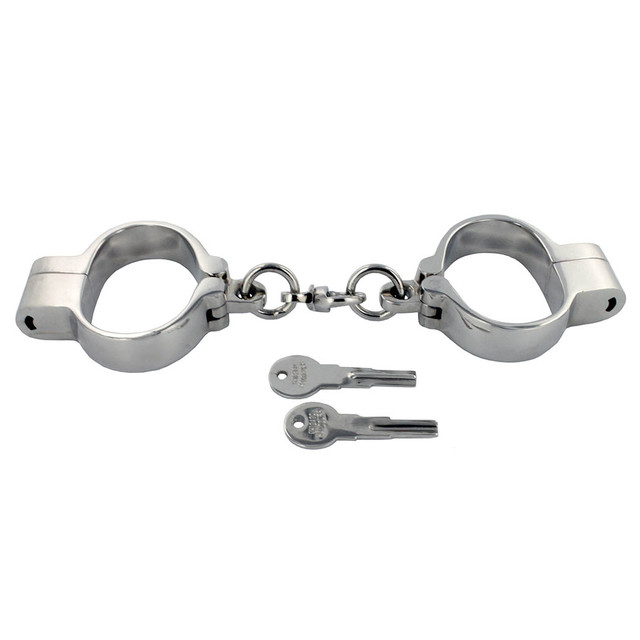Chicago Model 1559 Irish 8 Handcuffs with Hamburg 8 Locks