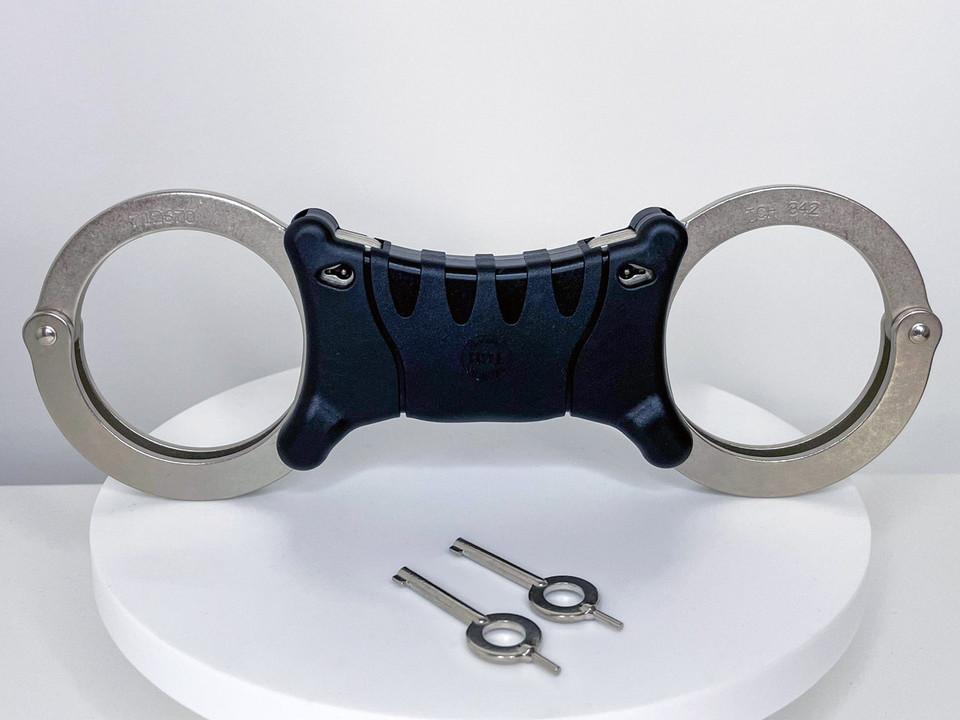 Total Control Handcuffs