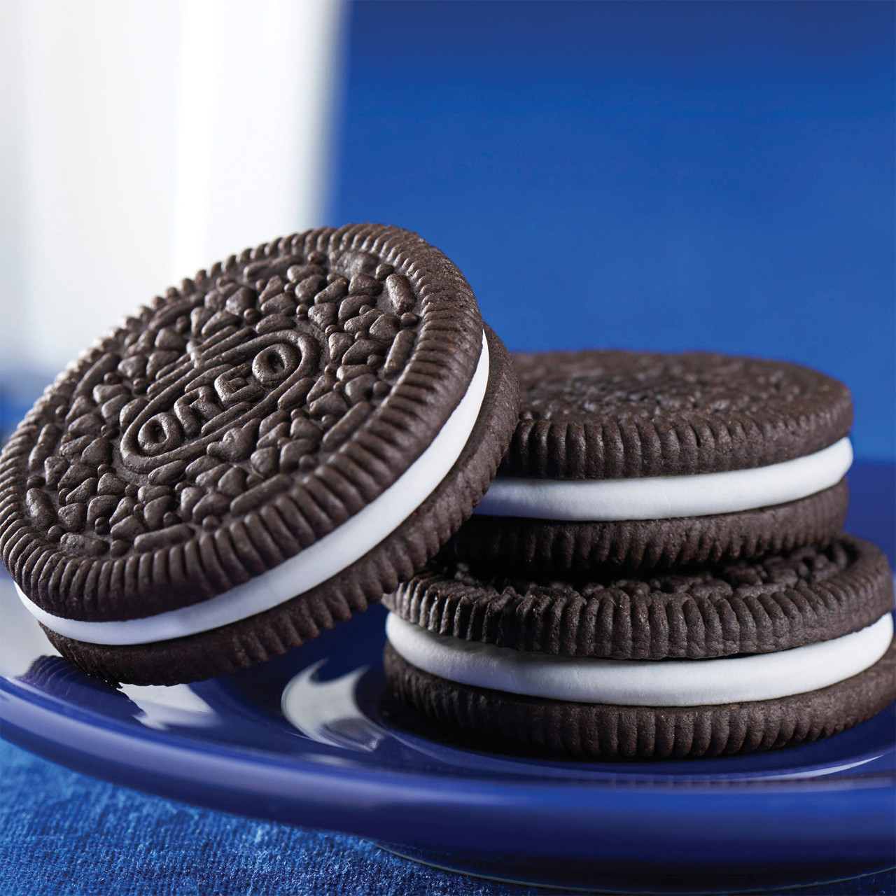 Nabisco Oreo Original Cookies 4-Count Package - 10ct Display Box