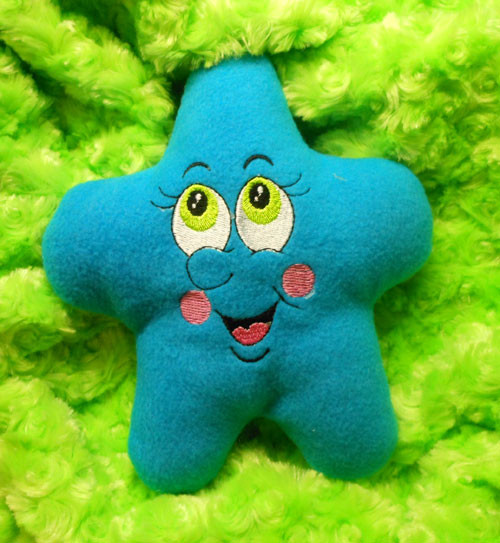 In The Hoop Smiling Star Stuffie Embroidery Machine Design - Newfound ...