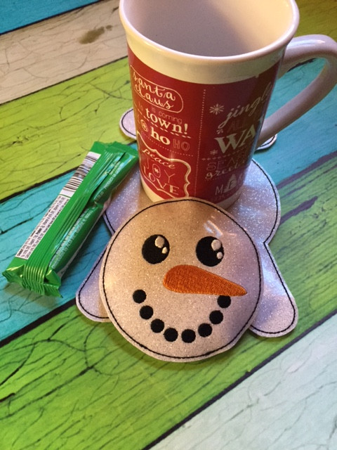 In The Hoop Flat Snowman Coaster Embroidery Machine Design