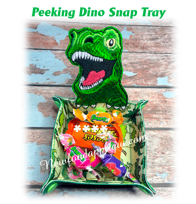 In The Hoop Peeking Bulldog Snap Tray Embroidery Machine Design ...