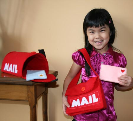 Felt Mail Play Set Design - Fun Interactive Craft for Kids