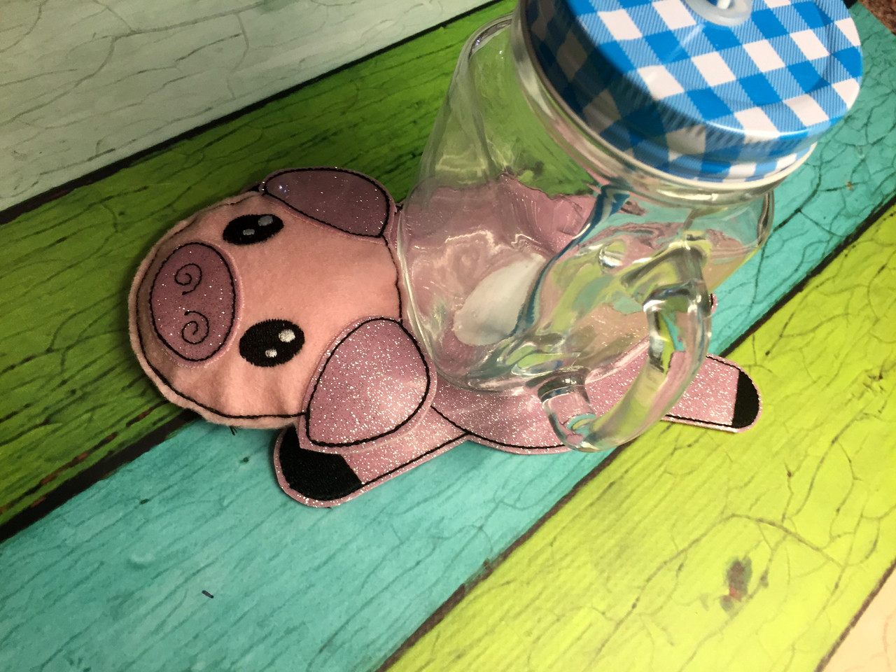 In The Hoop Piggy Flat Coaster Embroidery Machine Design - Newfound ...