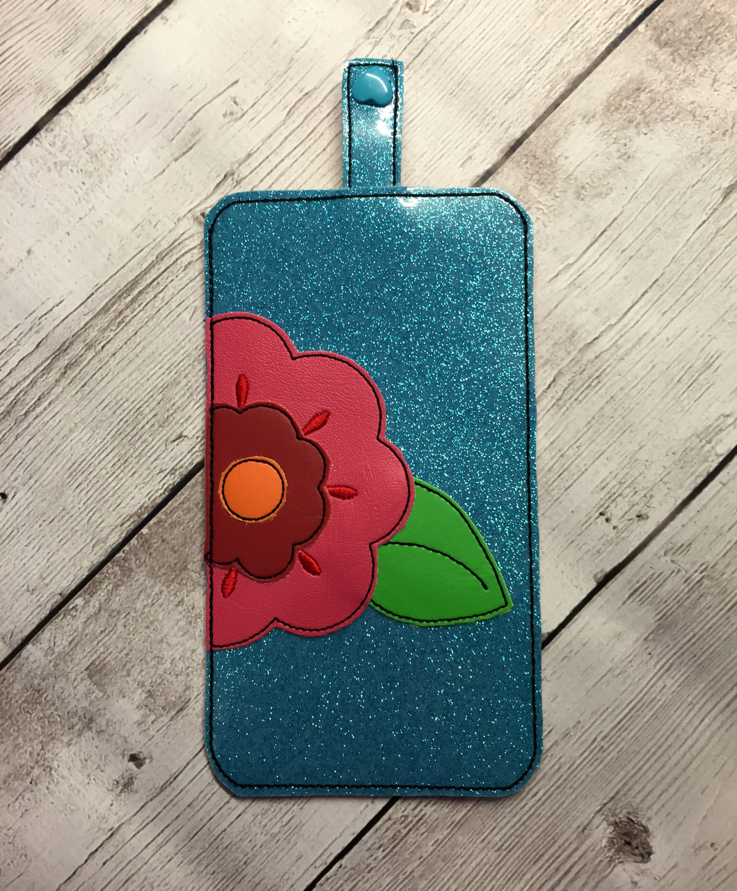 In The Hoop Floral Cell Phone/Ipod Case Embroidery Machine Design ...