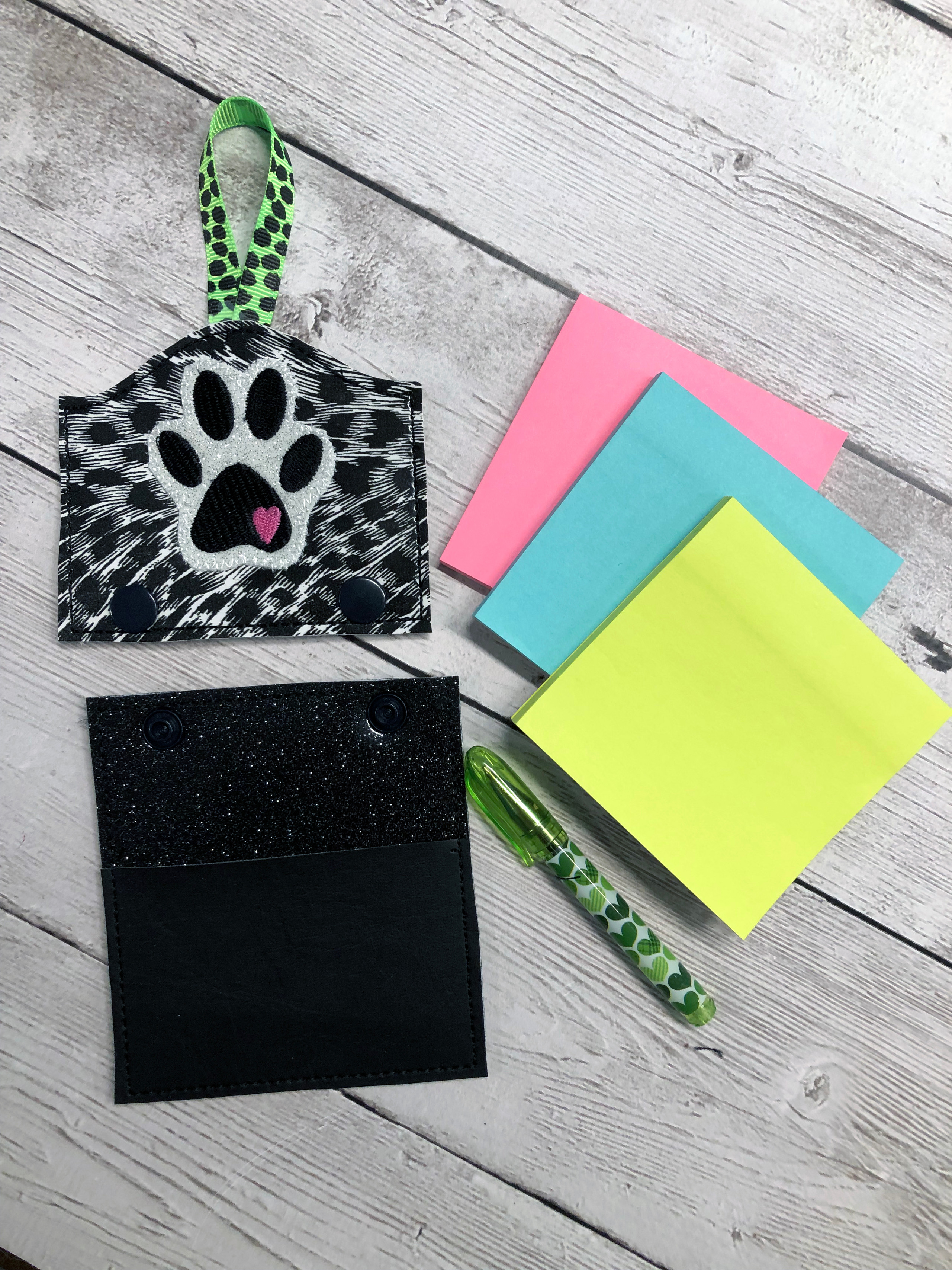 Paw Print Sticky Note Holder Embroidery Design | In The Hoop