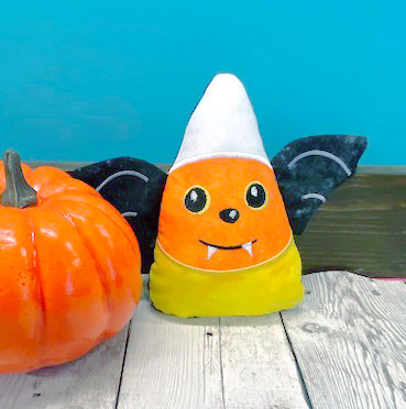 In The Hoop Halloween Candy Bat Stuffy Embroidery Machine Design ...