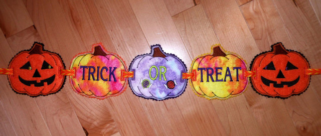 Halloween Pumpkin Banner Embroidery Machine Design