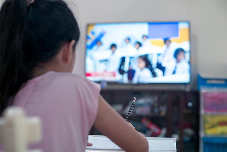 Create A Homeschool Classroom Setup The Right Way, With A TV - The TV ...