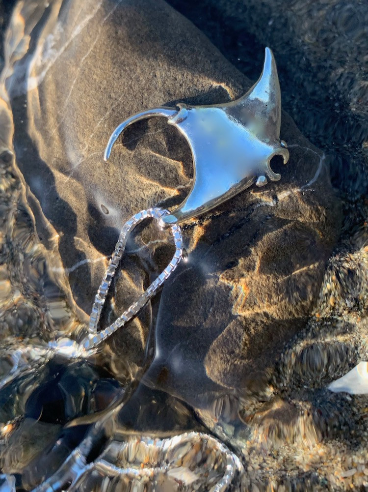 Manta Ray Charm Pendant - Silver - Marty Magic Store