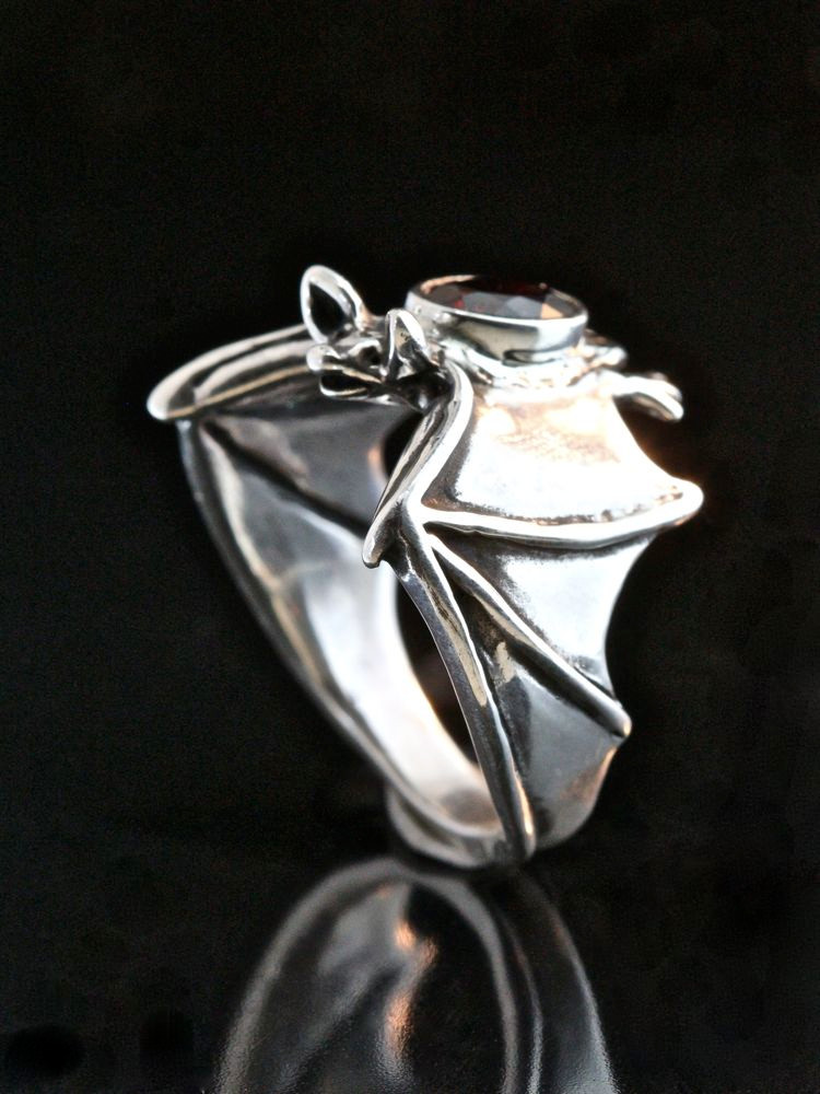 Classic Bat Ring with Gemstone Back - Silver - Marty Magic Store