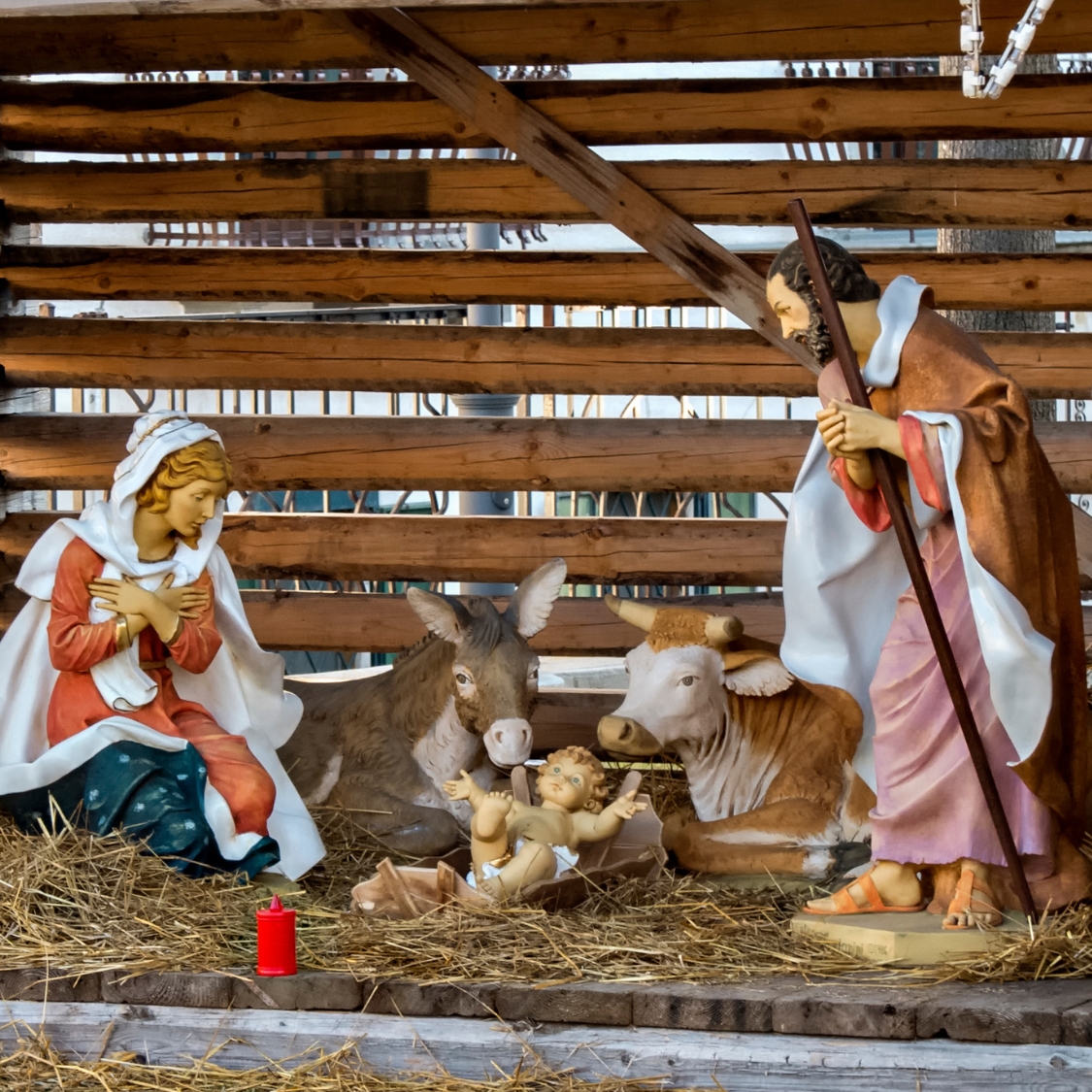 Build An Outdoor Nativity Set with St. Jude Shop - St. Jude Shop, Inc.