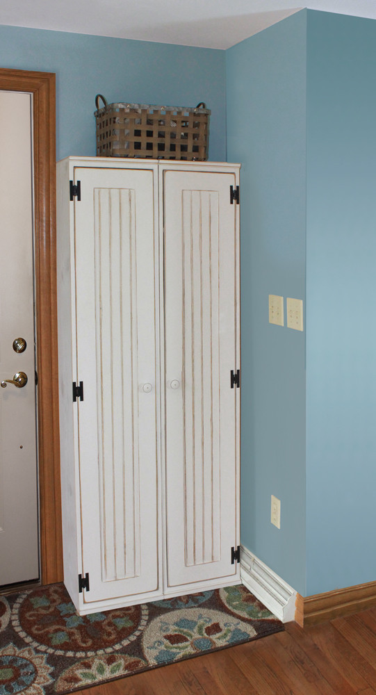 Wood Cubby