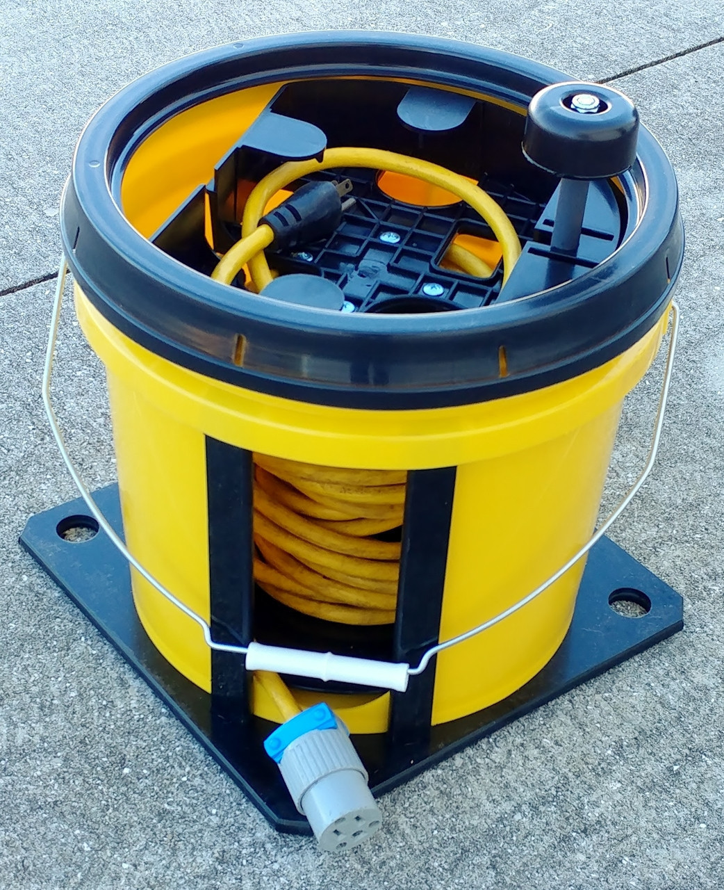 QuickWinder RAP-100 | Electric Cord Reel | TSO Products