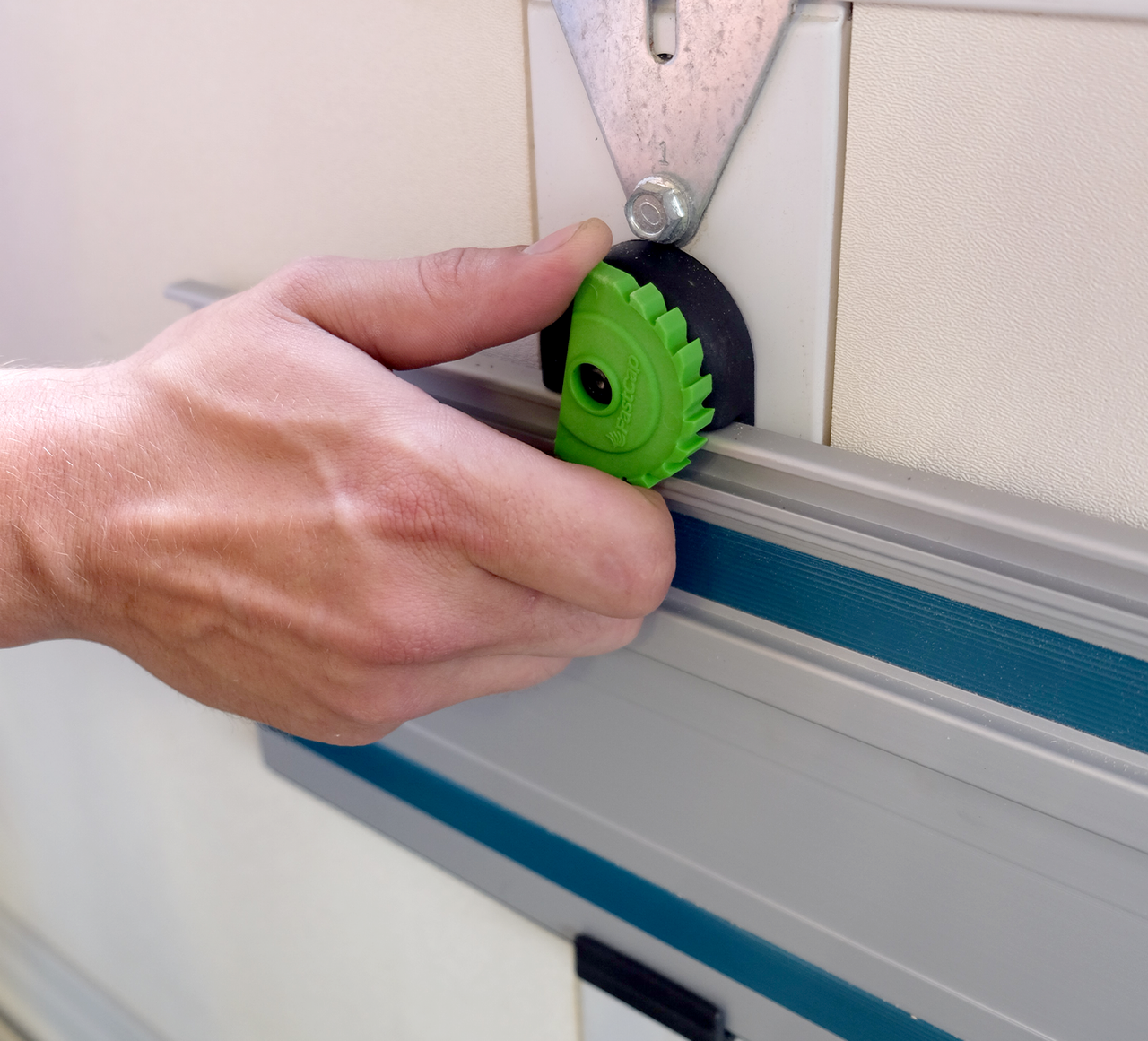 FastCap Track Rack | Guide Rail Storage | TSO Products