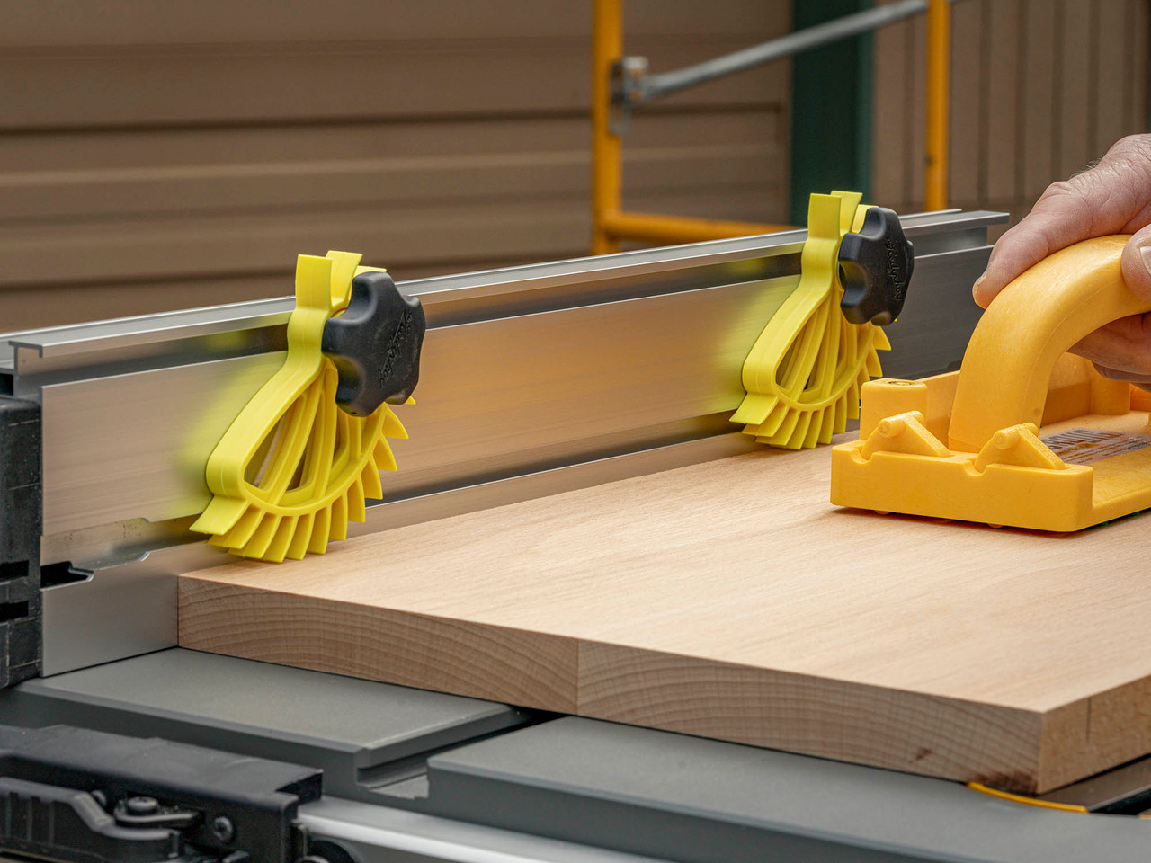 Sacrificial Rip Fence for 10" DeWalt Jobsite Table Saw | TSO Products