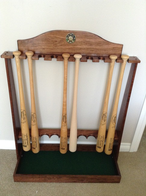 10 baseball bat floor display