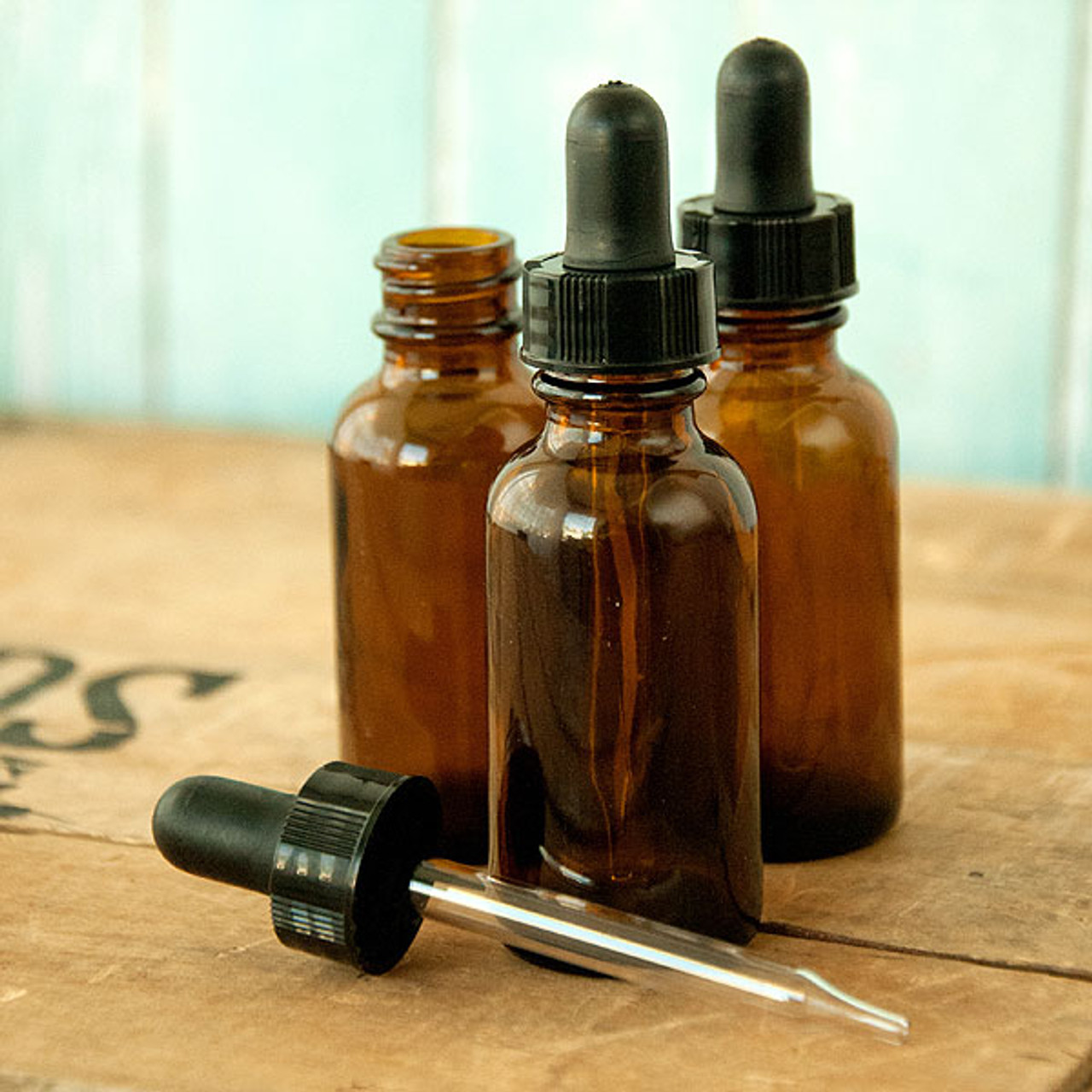 Amber Boston Round Glass Bottles 1 Oz W Dropper — Kit Of 3