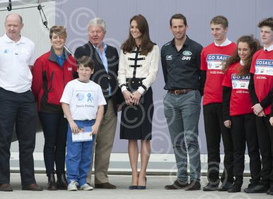 33223617-THE DUCHESS OF CAMBRIDGE ARRIVES AT BAR IN OLD PORTSMOUTH ...