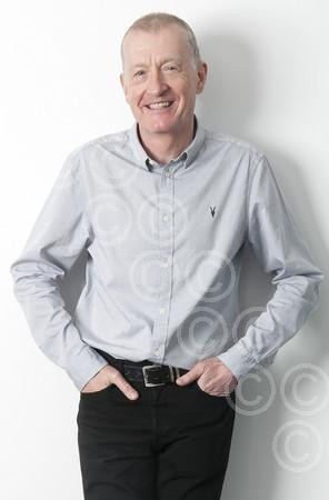 33244438-FORMER WORLD SNOOKER CHAMPION STEVE DAVIS FOR JANE FRYER ...