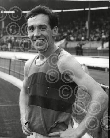 32497353-Olympic Athlete Jim Alder James Alder during the British Games ...