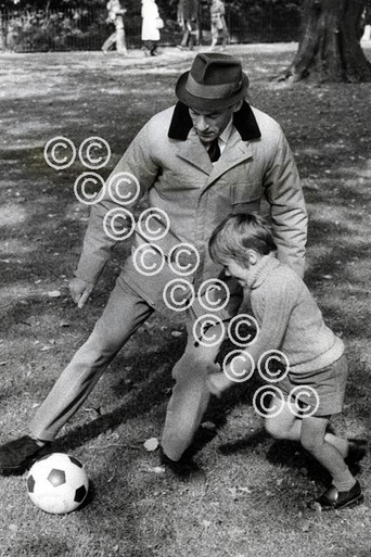 40005270-Jeremy Thorpe, Liberal Politician, playing football with his ...