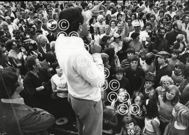 40005298-MP Jeremy Thorpe during his electioneering hovercraft coastal ...