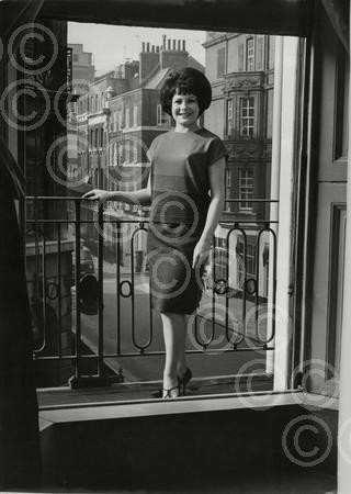 34510390-Cherry Roland, 16 year old actress . REXSCANPIX. - Newsprints