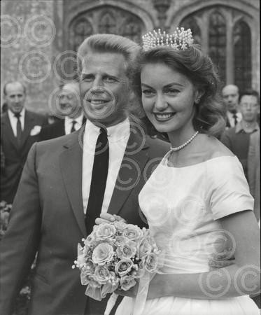 34550754-Actress Janette Scott, 20, on her wedding day to actor and ...