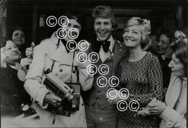 34611377-Susan Hanson, actress and husband Carl Wayne, singer at their ...