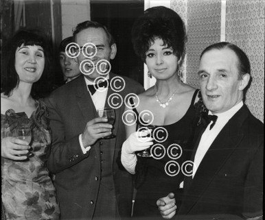 34915386-Weekend Mail ball at the Lyceum Ballroom. Actors Sam Kydd left ...
