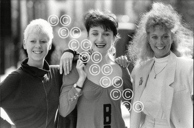35121984-Alexandra Worrall, Caroline O Connor and Catherine Terry who ...