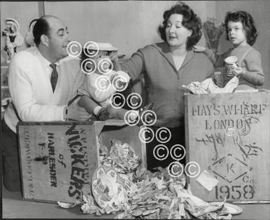 36312051-Alfred Marks, actor with wife Paddie O Neil and their children ...