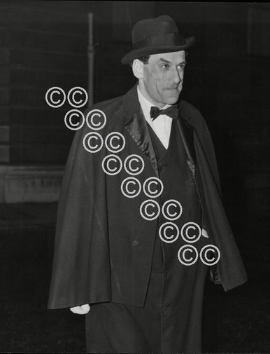 40085119-MP Jeremy Thorpe arriving at No10 for United Nations fund ...