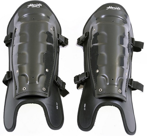 Umpire Leg Guards | Shin Guards | Umpire & Referee Equipment & Gear
