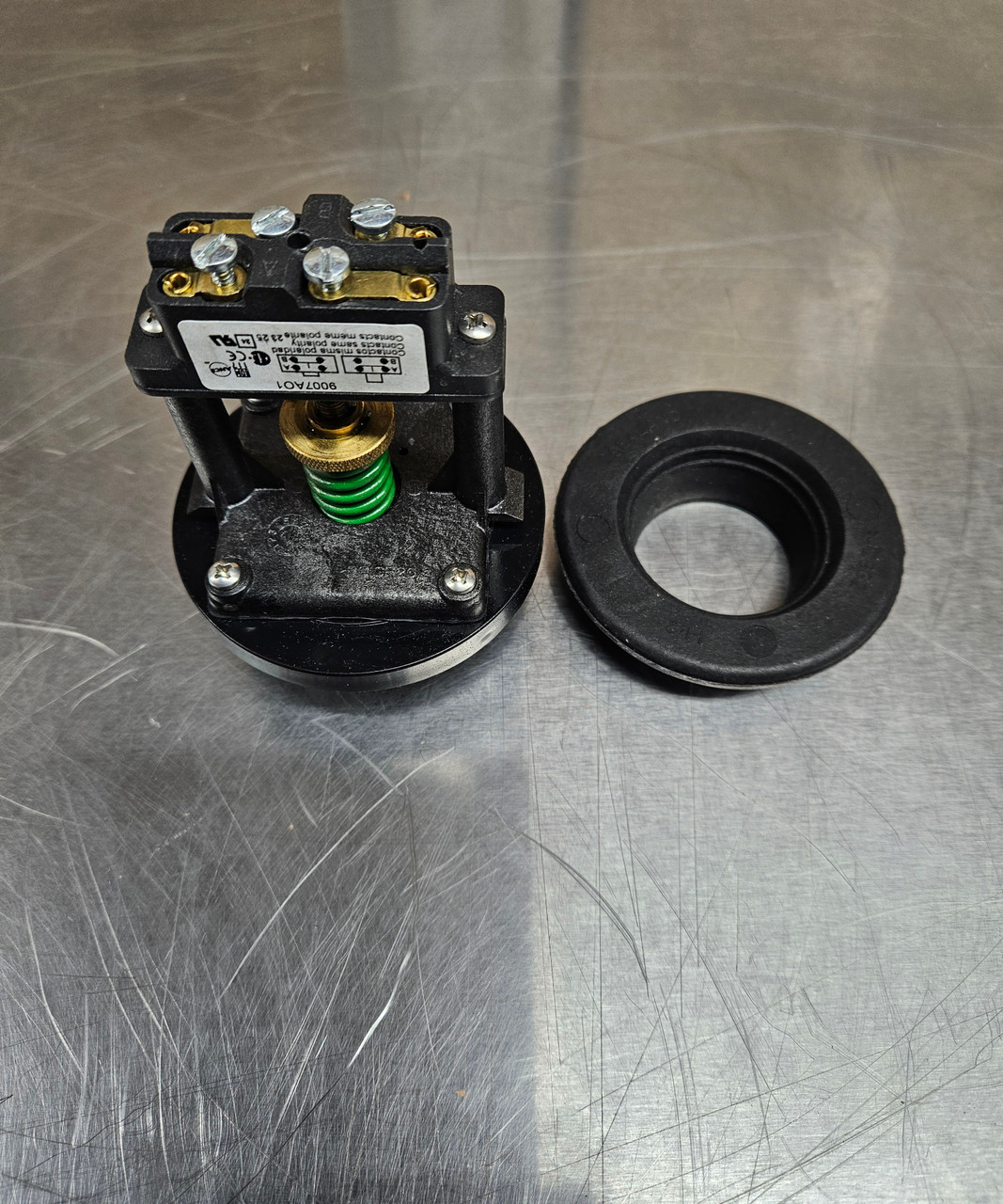 Dometic KIT, VACUUM SWITCH - HI ALT
