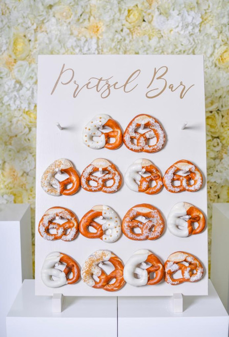 Pretzel Walls