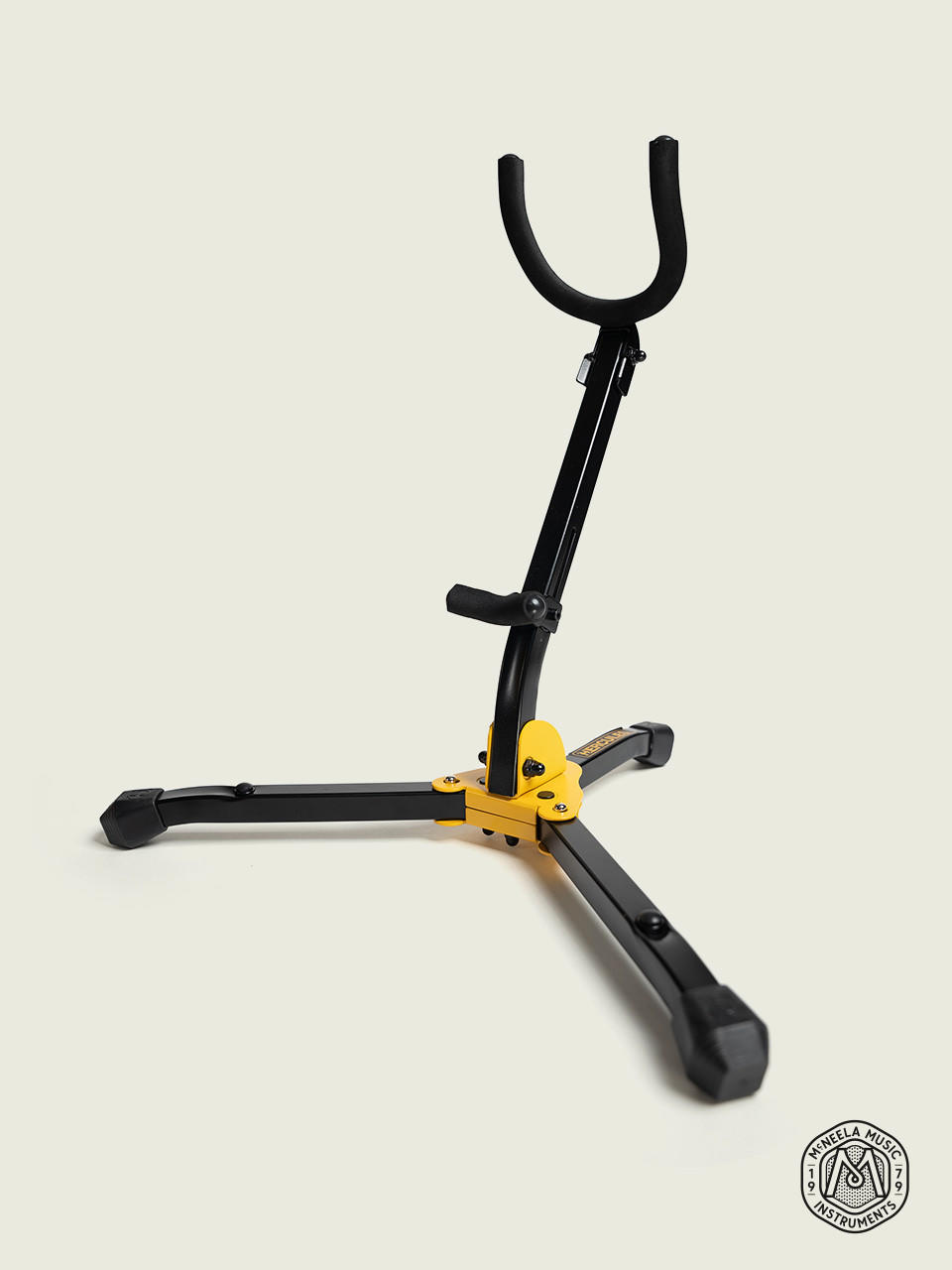 The Hercules Alto/Tenor Saxophone Stand