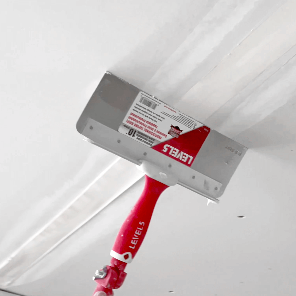 10" Stiff Blade Stainless Steel Offset Taping Knife | LEVEL5