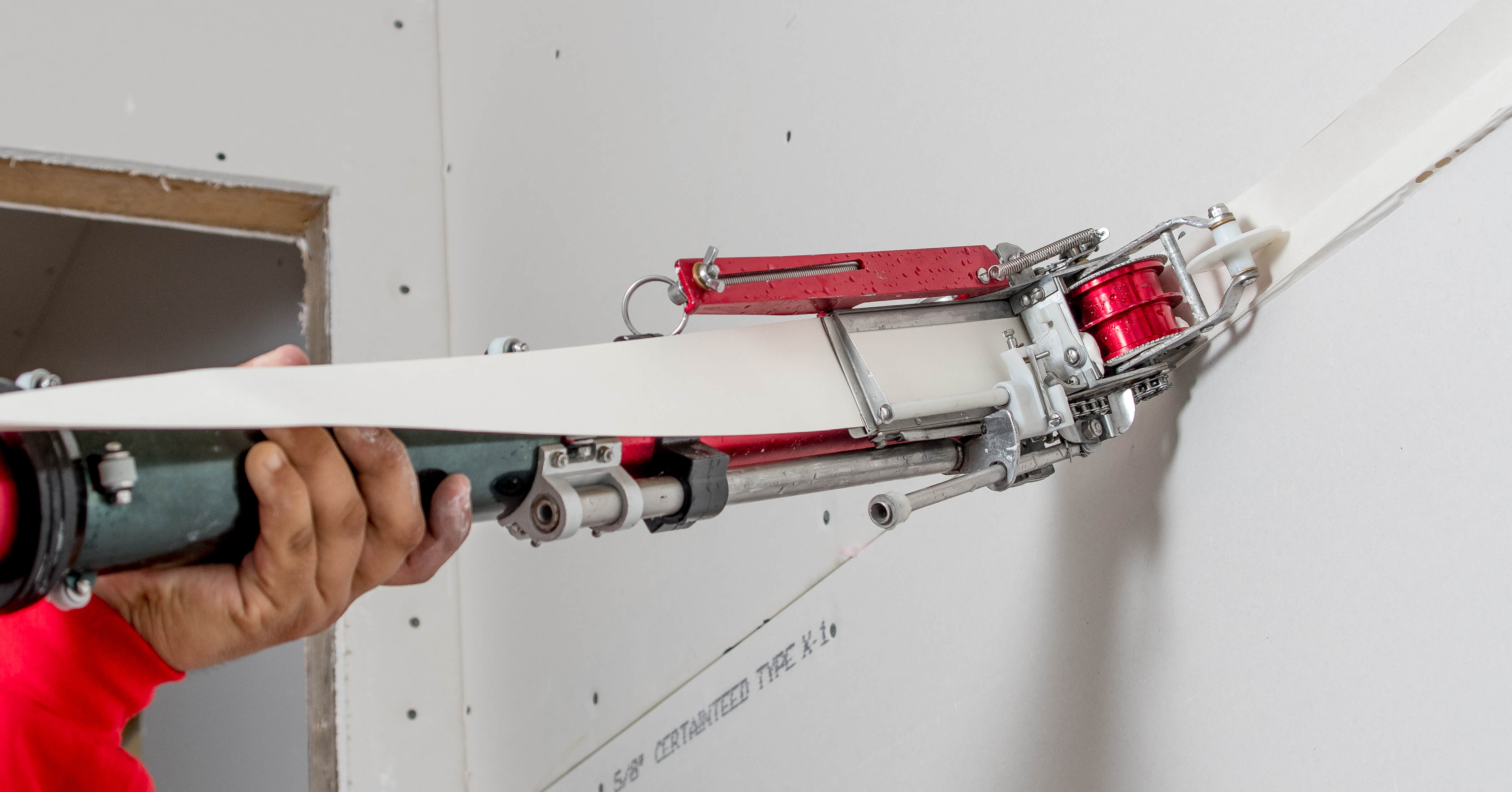 Cutting Drywall Tape - LEVEL5 Tools LLC.