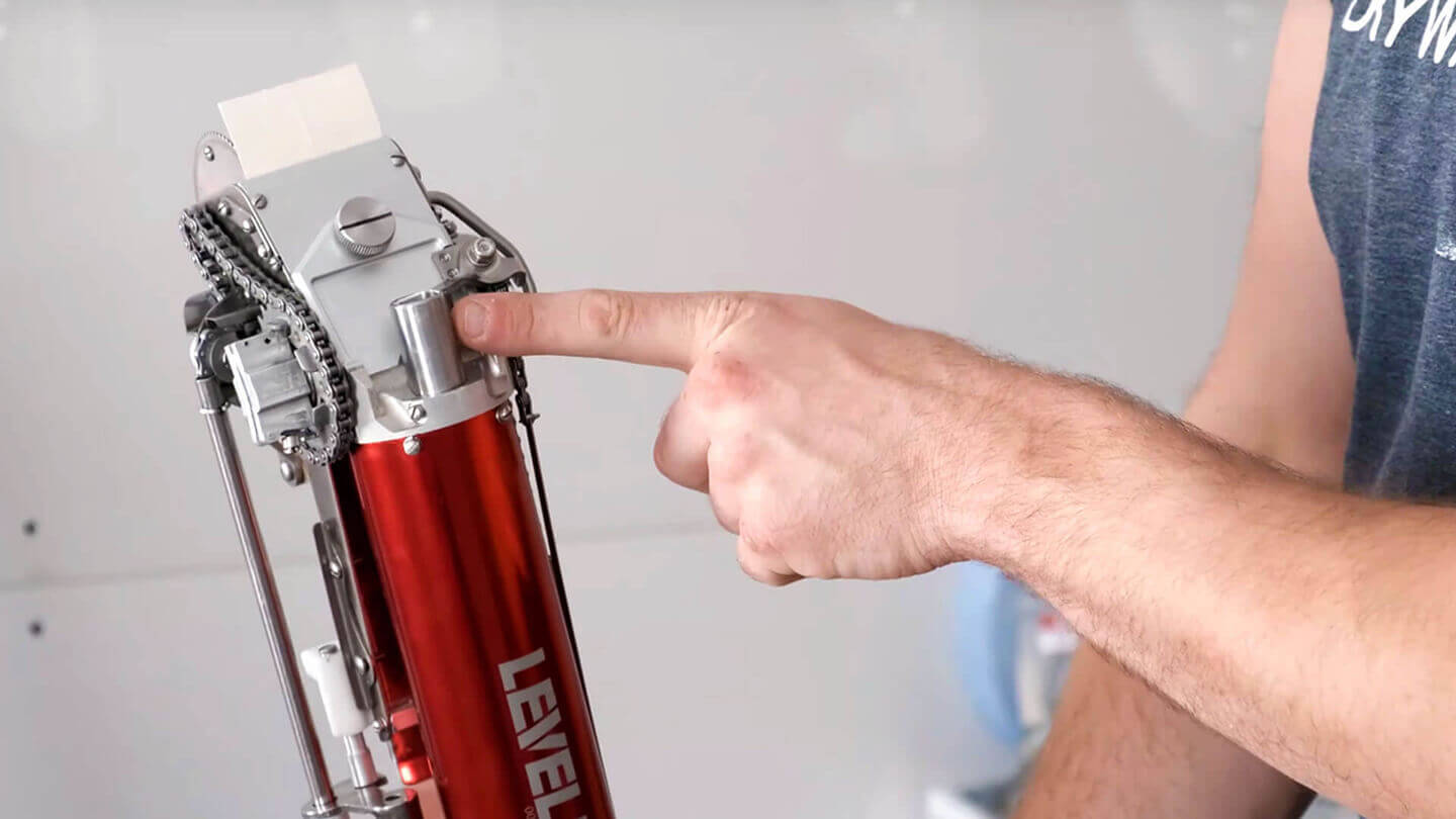 How To Use an Automatic Drywall Taper - LEVEL5 Tools LLC.