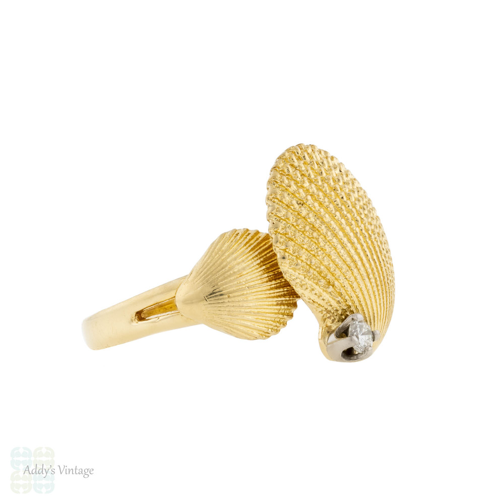 Seashell & Diamond 14k Gold Vintage Ring. - Addy's Vintage