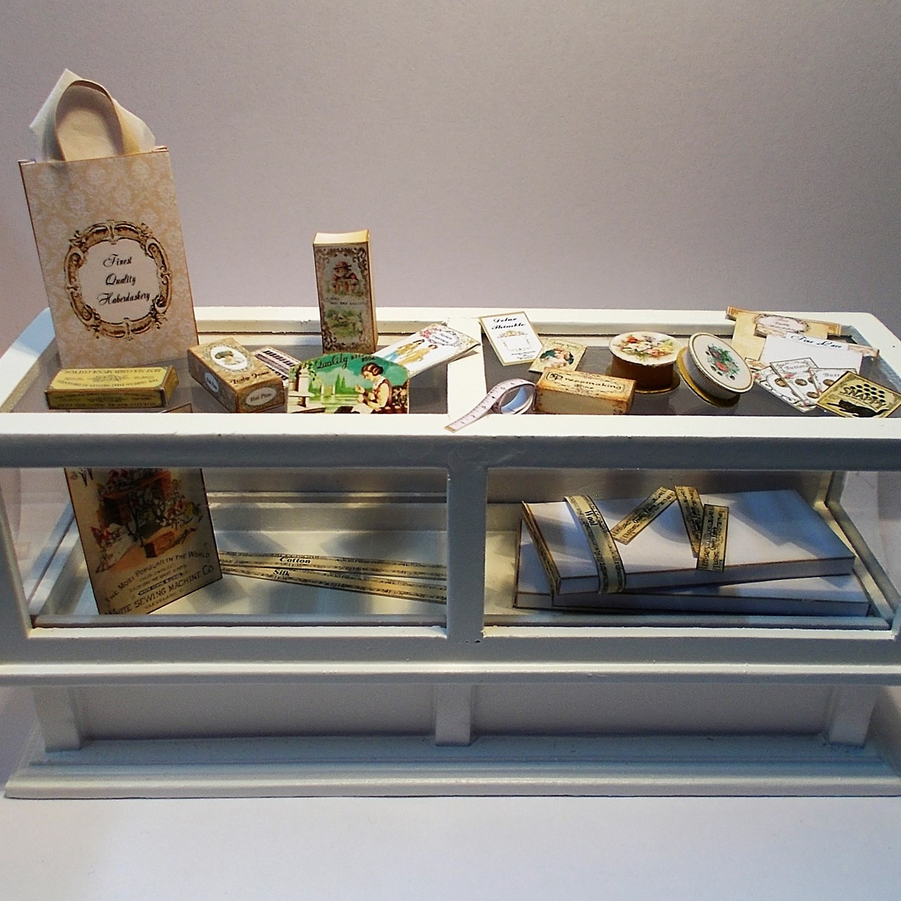 Kit - Haberdashery set - Gold - ZENA'S MINIATURES