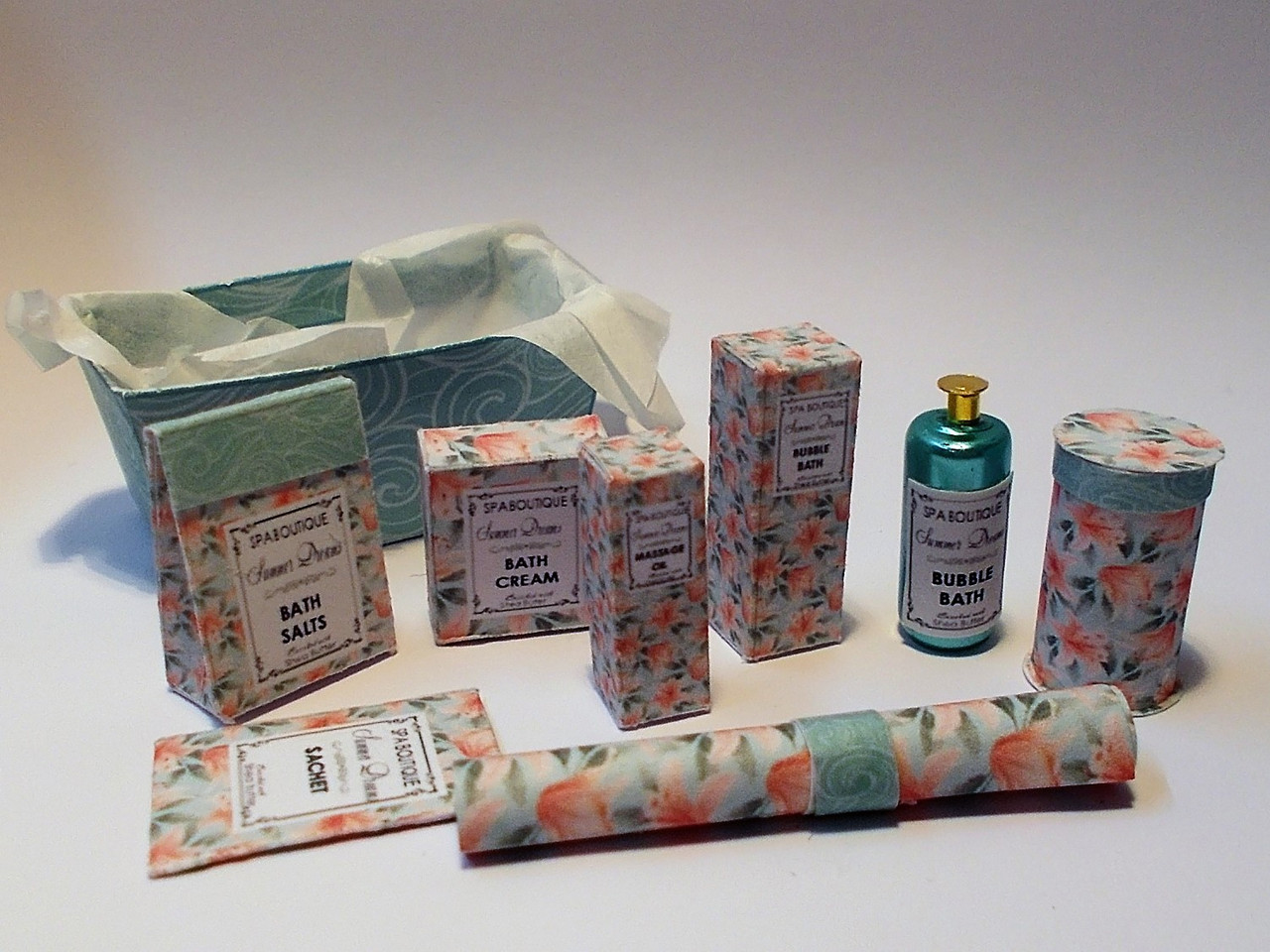 Spa Boutique-Summer Dreams Hamper of Toiletries - ZENA'S MINIATURES