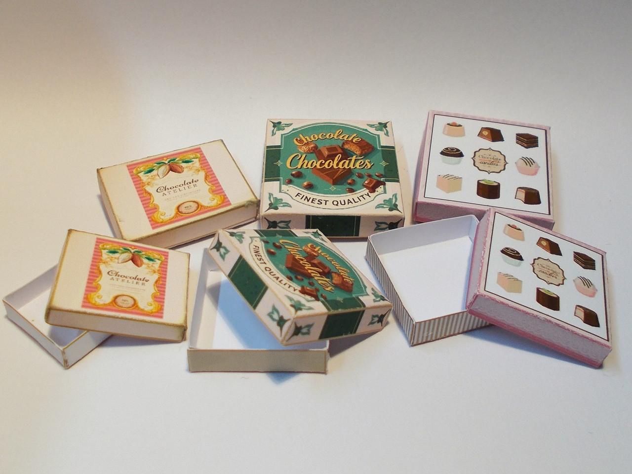 Kit - Chocolate Boxes No3 - ZENA'S MINIATURES