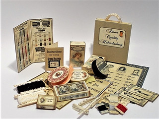 Download - Haberdashery set - Gold - ZENA'S MINIATURES