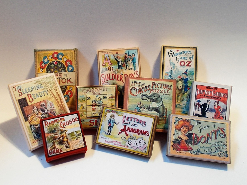 Download - Vintage Games Boxes #1 (set of 10) - ZENA'S MINIATURES