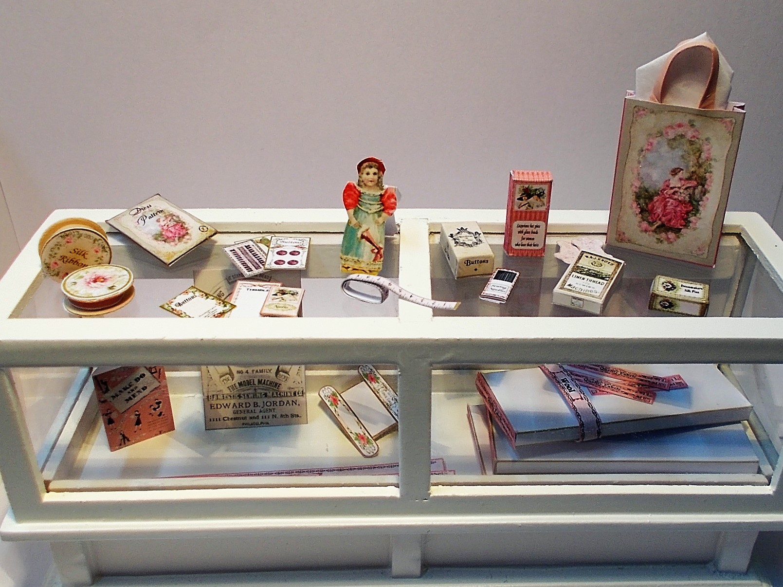Download - Haberdashery set - Pink - ZENA'S MINIATURES