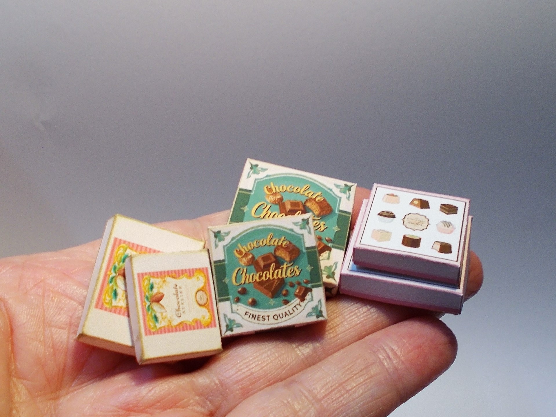Kit - Chocolate Boxes No3 - ZENA'S MINIATURES